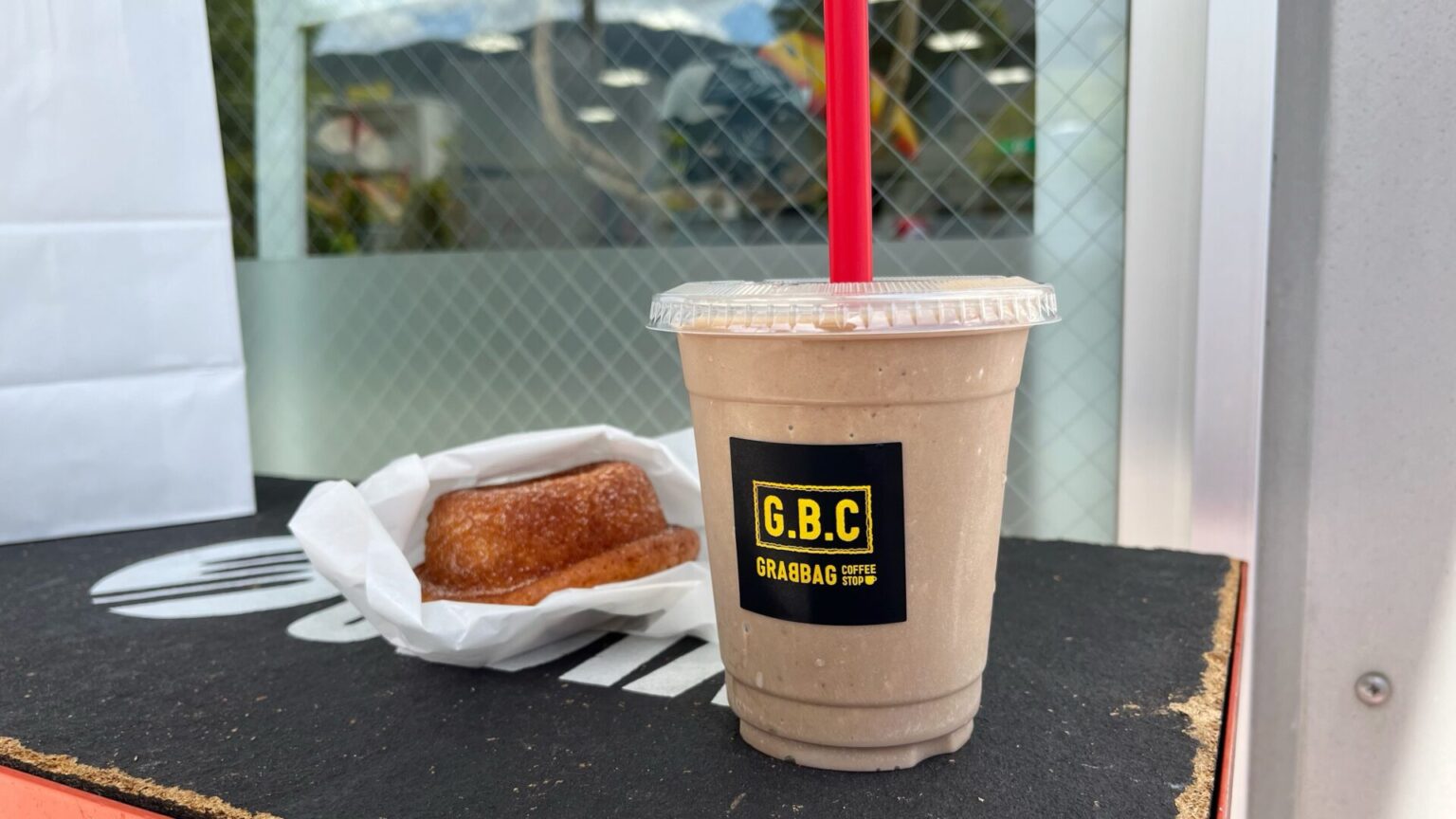 GBCチョコレートファクトリーが移転オープン！人気の爆ドーナツとバナPを＠四国中央市 - ゆりママんブログ